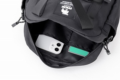 moz 2WAYで使える! 5ポケット ショルダーバッグBOOK